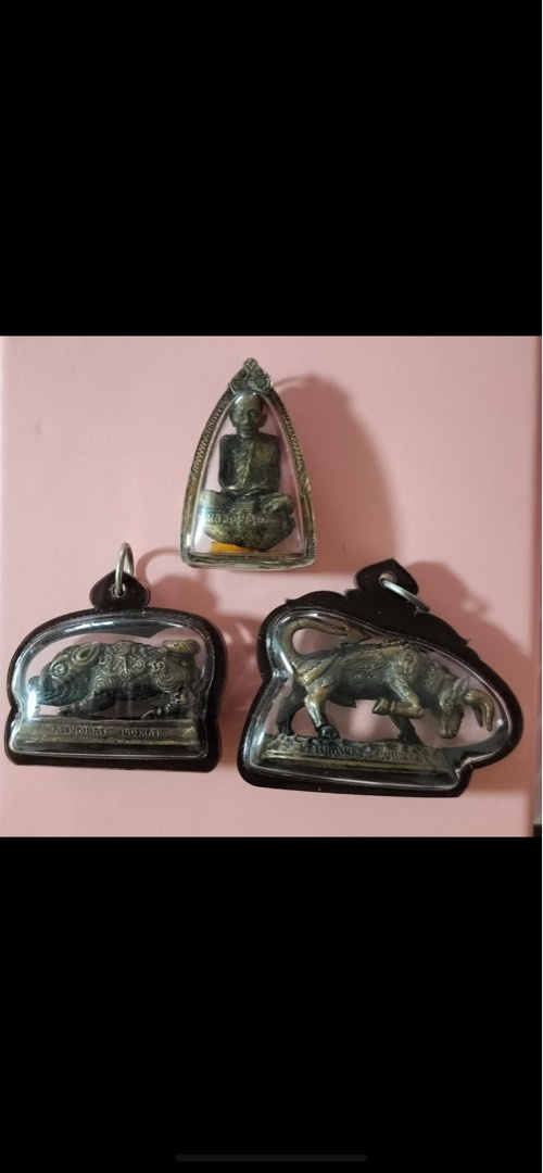 LP Ka Long Amulets Set, Hobbies & Toys, Memorabilia & Collectibles ...