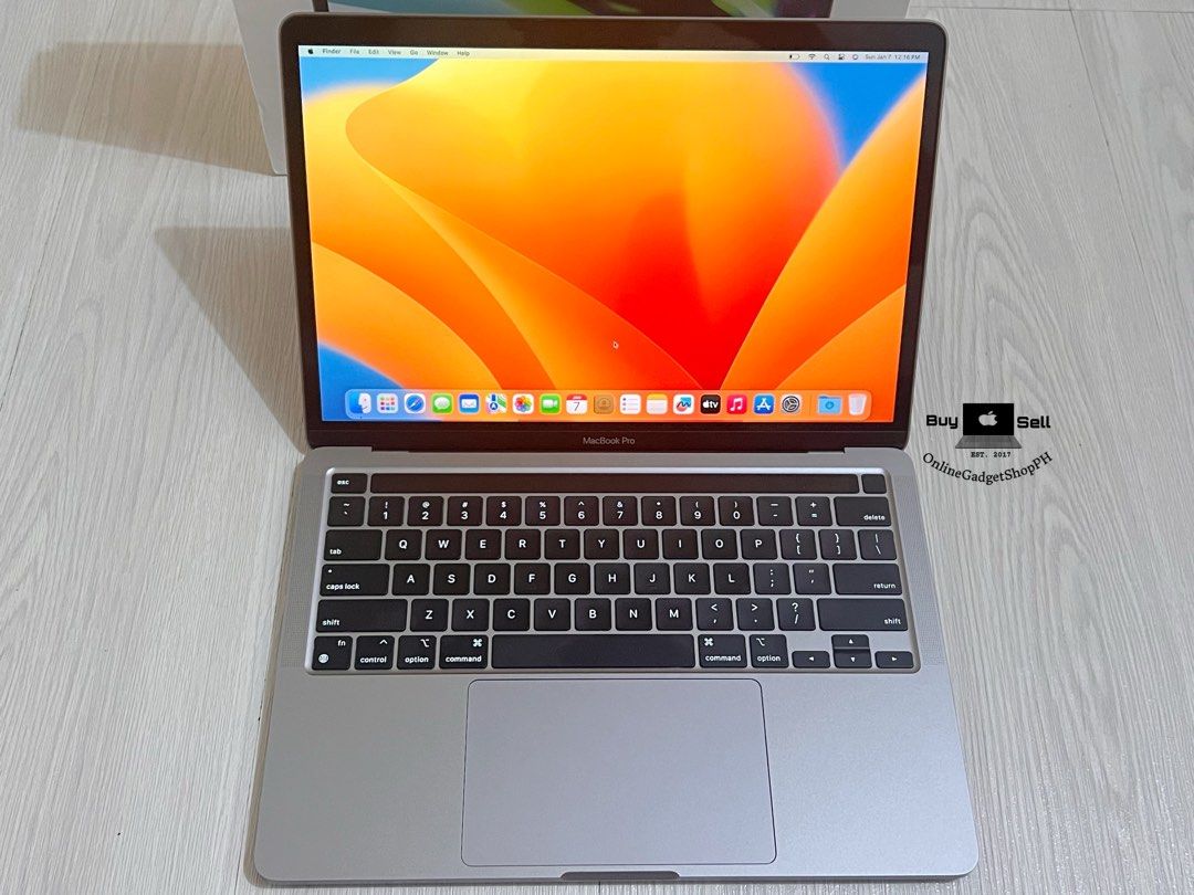 Macbook pro 13 inch m2 chip 2022 model 8gb ram 256gb ssd, Computers ...