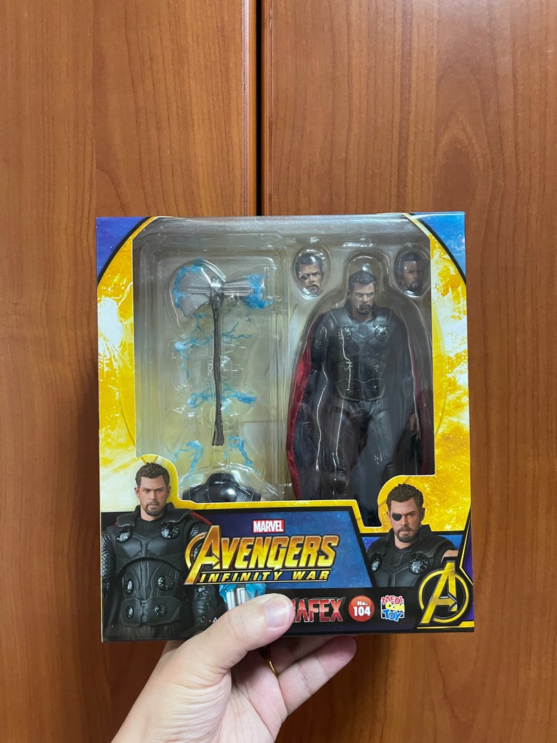 Mafex Thor Infinity War, Hobbies & Toys, Toys & Games on Carousell