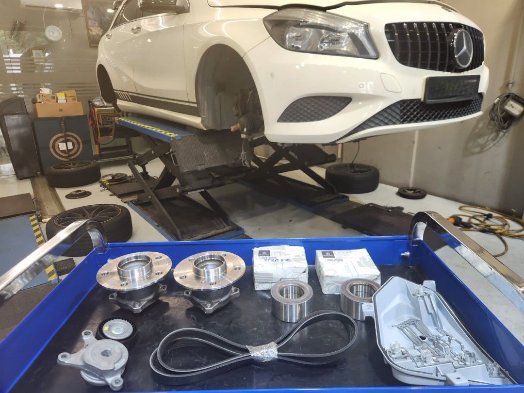 Mercedes-Benz W176 A180 Change Original Front, Rear Wheel Bearing, Fan ...