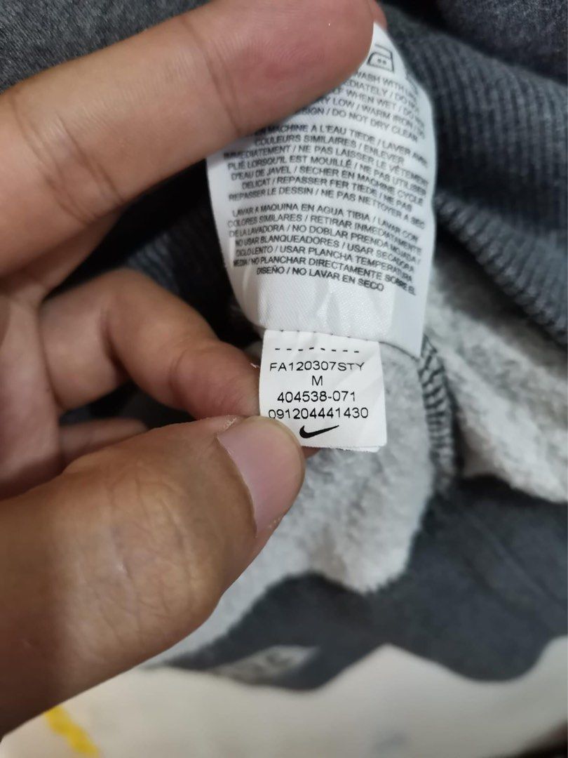 NIKE SIDE CHECK, Men's Fashion, Tops & Sets, Hoodies on Carousell
