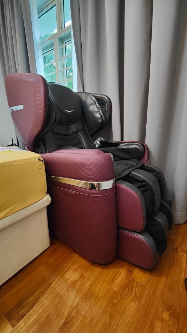 Osim uDivine V Massage Chair (Come with Eye Massager) - Warranty until ...