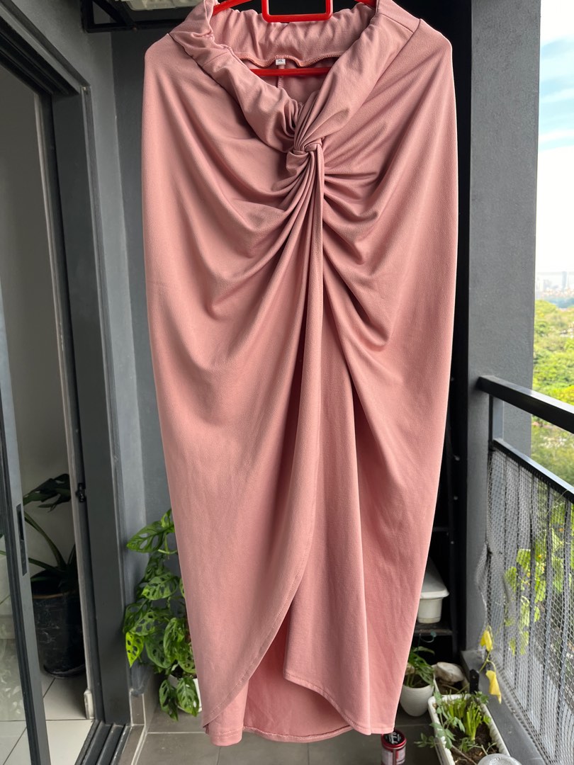 Pareo instant, Women's Fashion, Muslimah Fashion, Bottoms on Carousell Pareo instant, Women's Fashion, Muslimah Fashion, Bottoms on Carousell