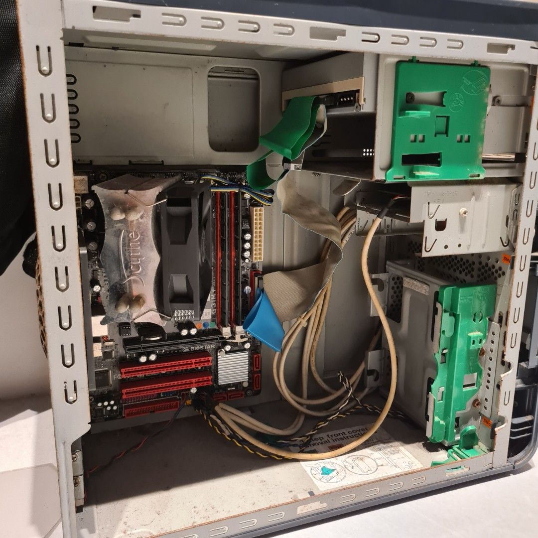 Pentium 4 Desktop, no PSU & HDD, Computers & Tech, Desktops on Carousell