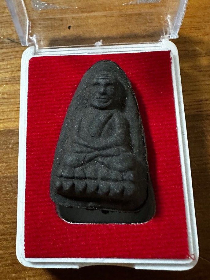 Phra Ajarn Tom Phra Yod Khunphon/Luang Pu Thuad, Hobbies & Toys ...