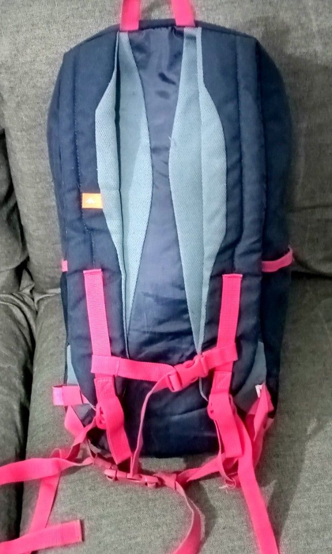 Quechua backpack bluegraypink - medium size, Men's Fashion, Bags ...