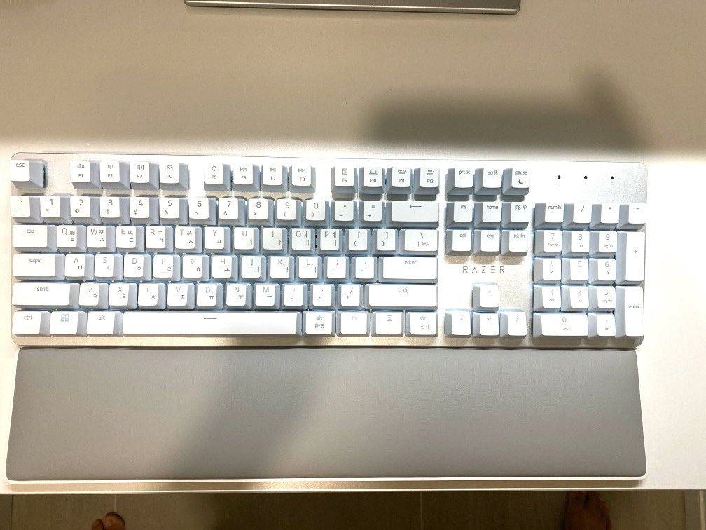 Razor Pro Type Ultra Mechanical Keyboard (linear version), Computers ...