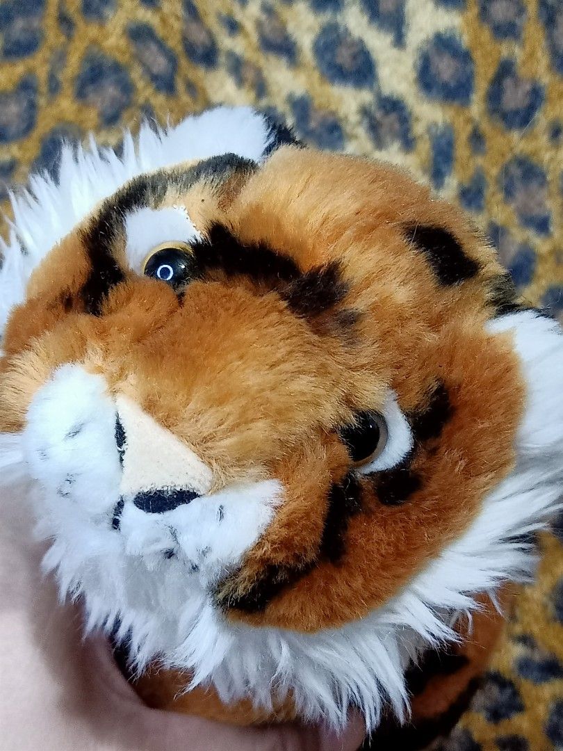 REALISTIC SMALL SIZE TIGER PLUSH ANIMAL, Hobbies & Toys, Toys & Games ...