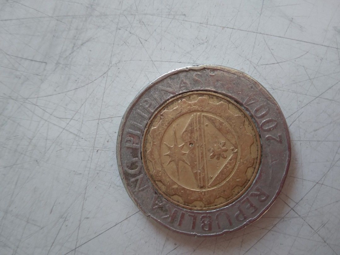 Reverse and obverse error 10 piso coin 2004, Hobbies & Toys ...