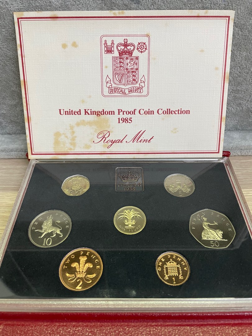 Royal Mint Elizabeth R 1985 UK Proof Coin Set, Hobbies & Toys ...
