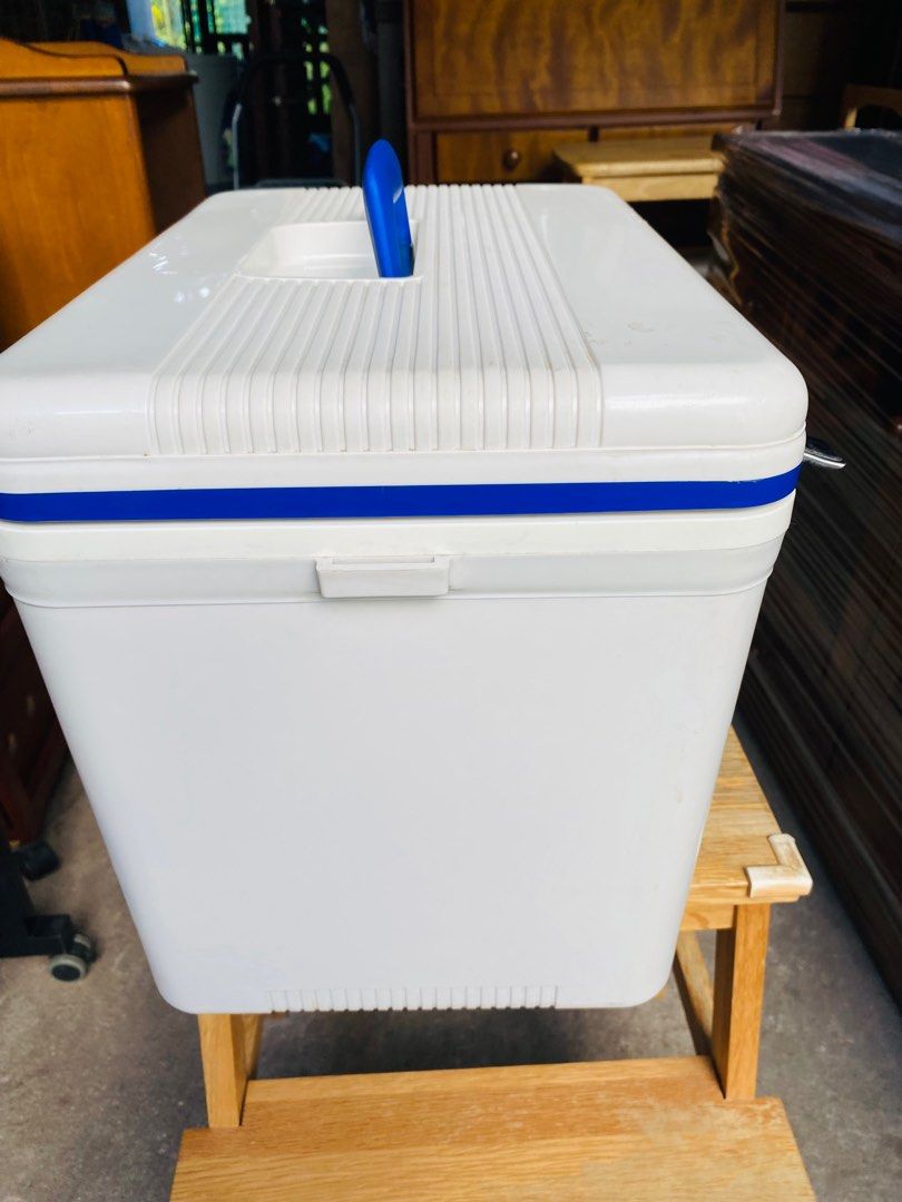 RYOBI COOLER 24LITERS CAPACITY SIZE 16.5L x 10W x 13.5H inches ...