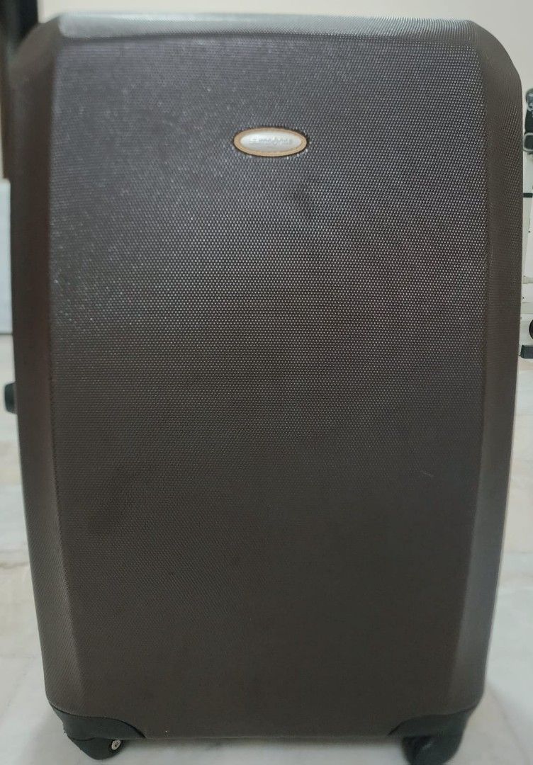 Samsonite 29", Hobbies & Toys, Travel, Luggage on Carousell