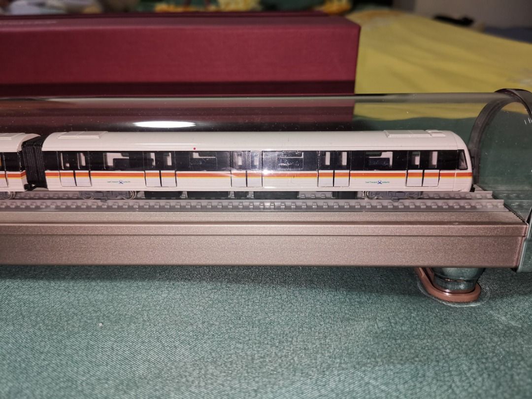 Singapore Thomson-East Coast Line T251 MRT Train Model (1:120) [Three ...