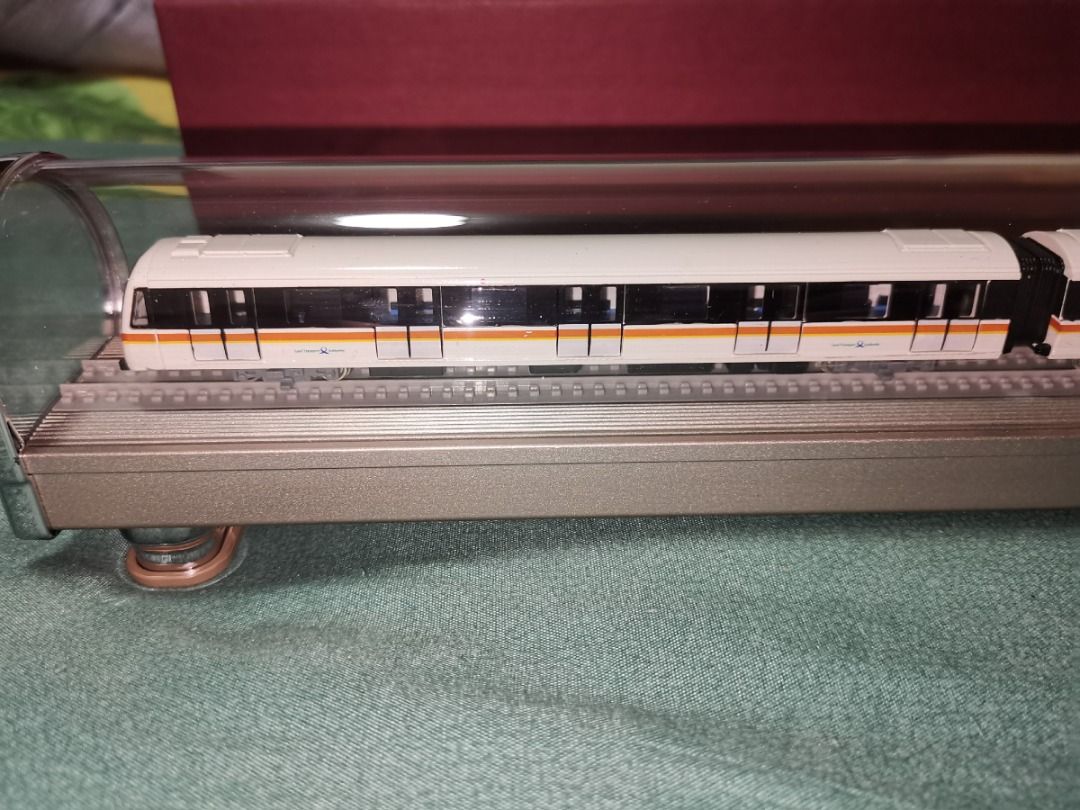 Singapore Thomson-East Coast Line T251 MRT Train Model (1:120) [Three ...