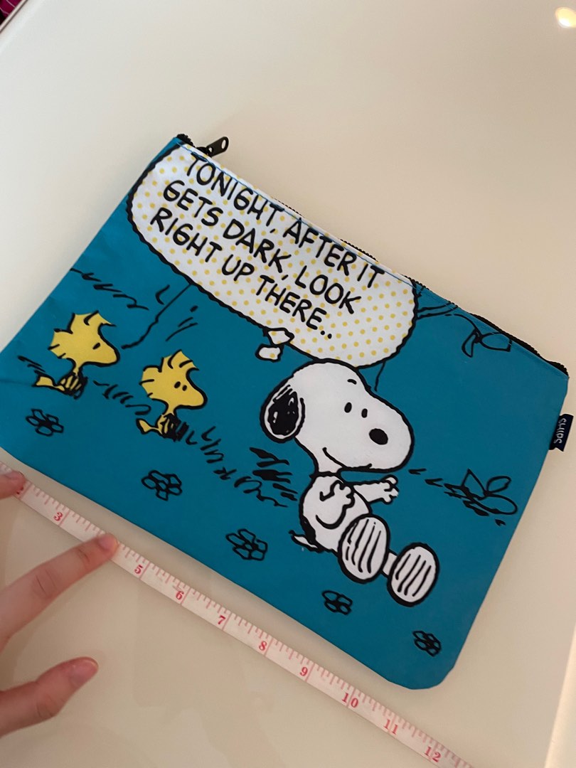 Snoopy Pouch - for cosmetics, toiletries , travelling & organising etc ...