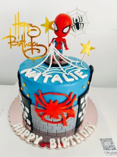 Halal-Certified Spiderman Mask Cake, Food & Drinks, Homemade Bakes on ...