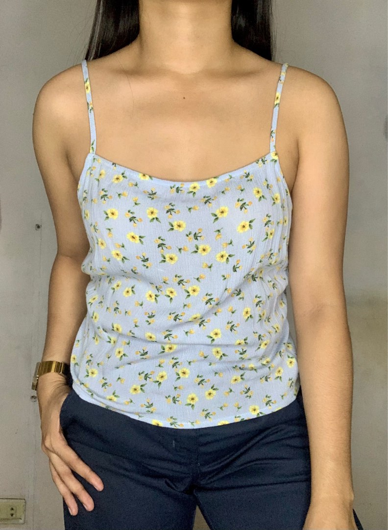 Stradivarius top, Women's Fashion, Tops, Others Tops on Carousell