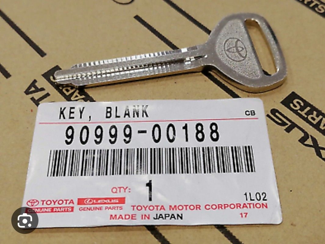 Toyota Hiace / Toyota Dyna : Keys and Remotes, Car Accessories ...