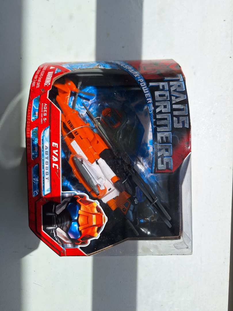 Transformers 'Autobot Evac' Allspark Power set, Hobbies & Toys, Toys ...