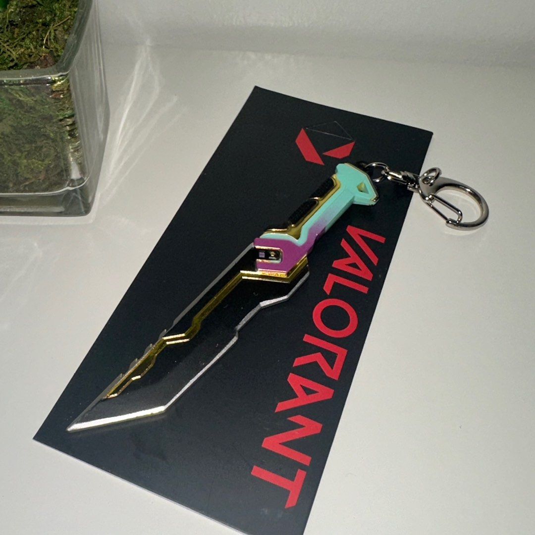valorant glitchpop dagger keychain, Hobbies & Toys, Toys & Games on ...
