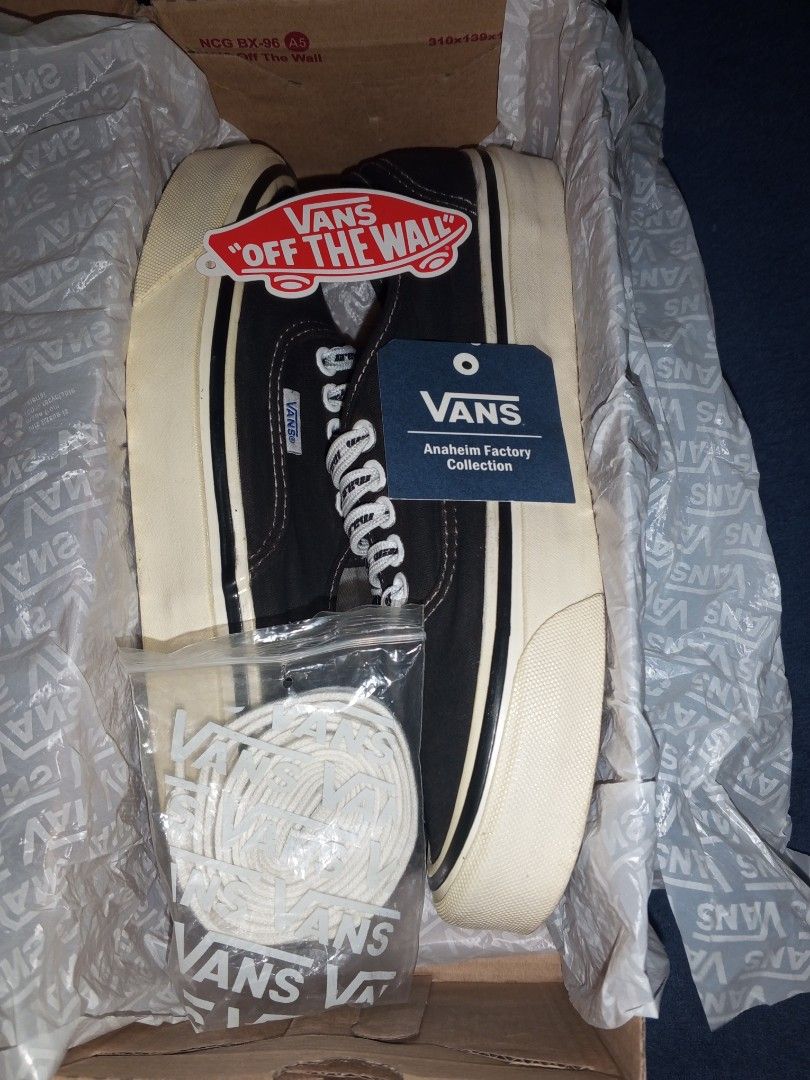 Vans Style 44Dx Anaheim Authentic Black And White, Men's Fashion ...