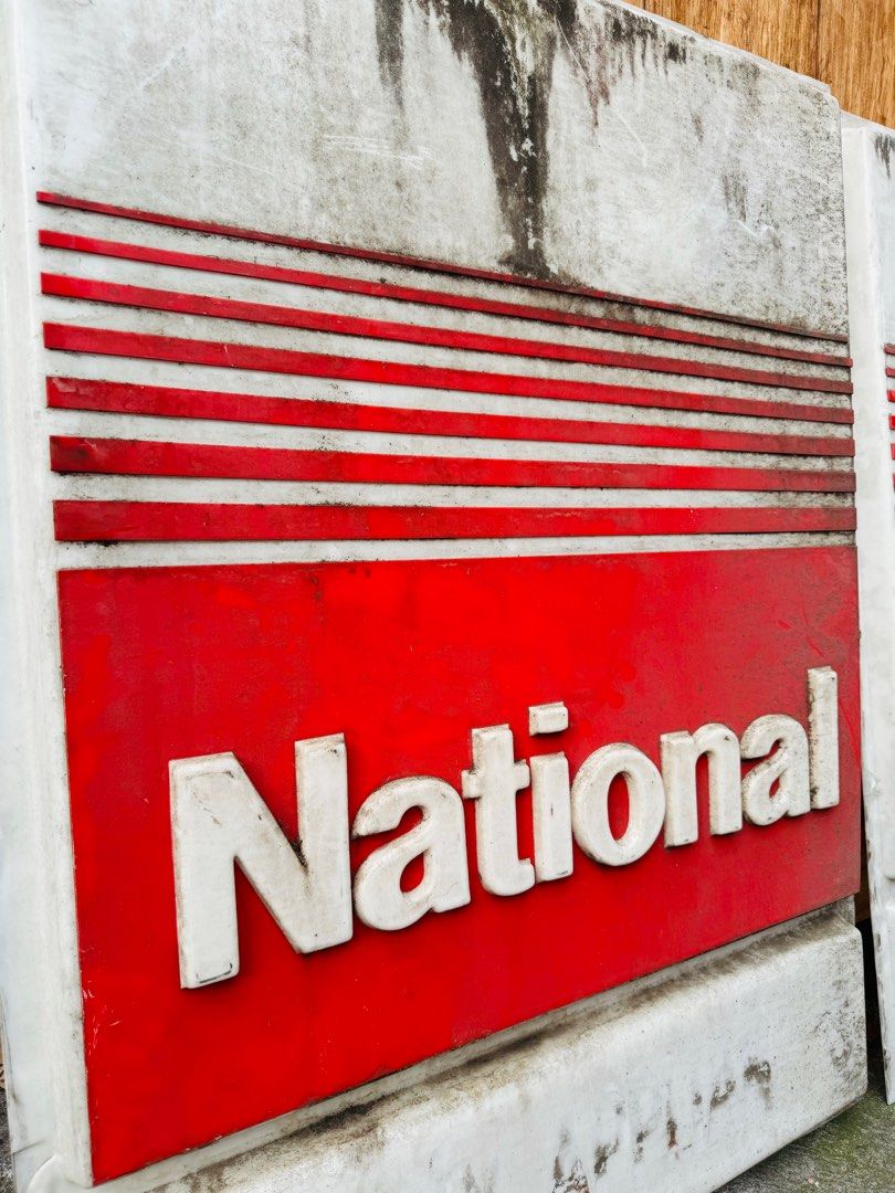 Vintage 1970s Road sign National TV signage, Hobbies & Toys ...