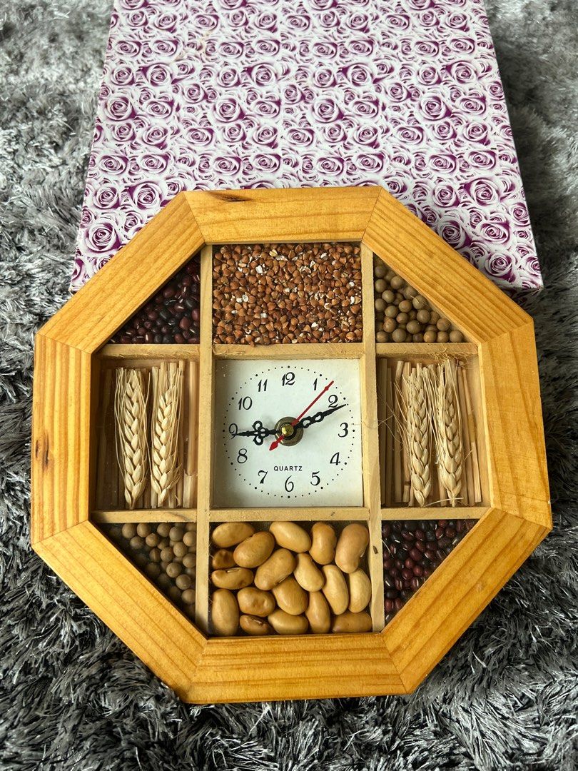 Vintage wooden clock, Furniture & Home Living, Home Decor, Clocks on Carousell