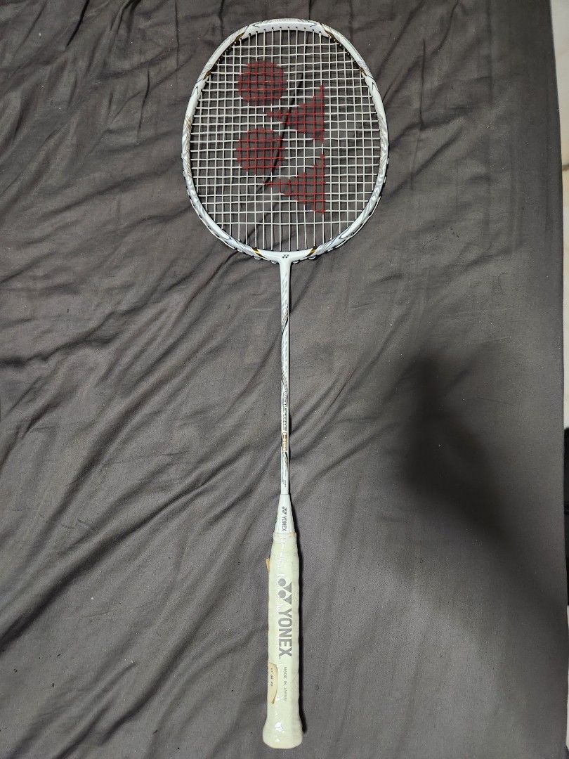 Yonex Voltric 80 Peter Gade Edition, Sports Equipment, Sports & Games ...