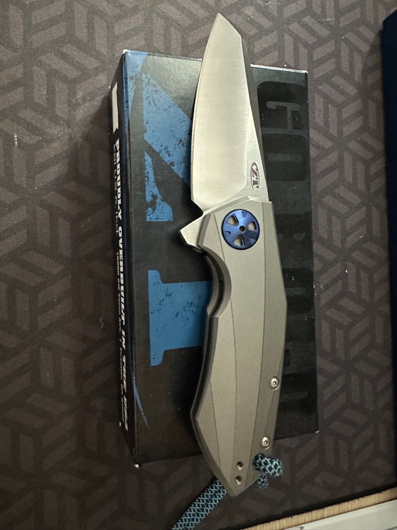 Zero Tolerance (ZT) 0456 20cv folding knife, Everything Else on Carousell