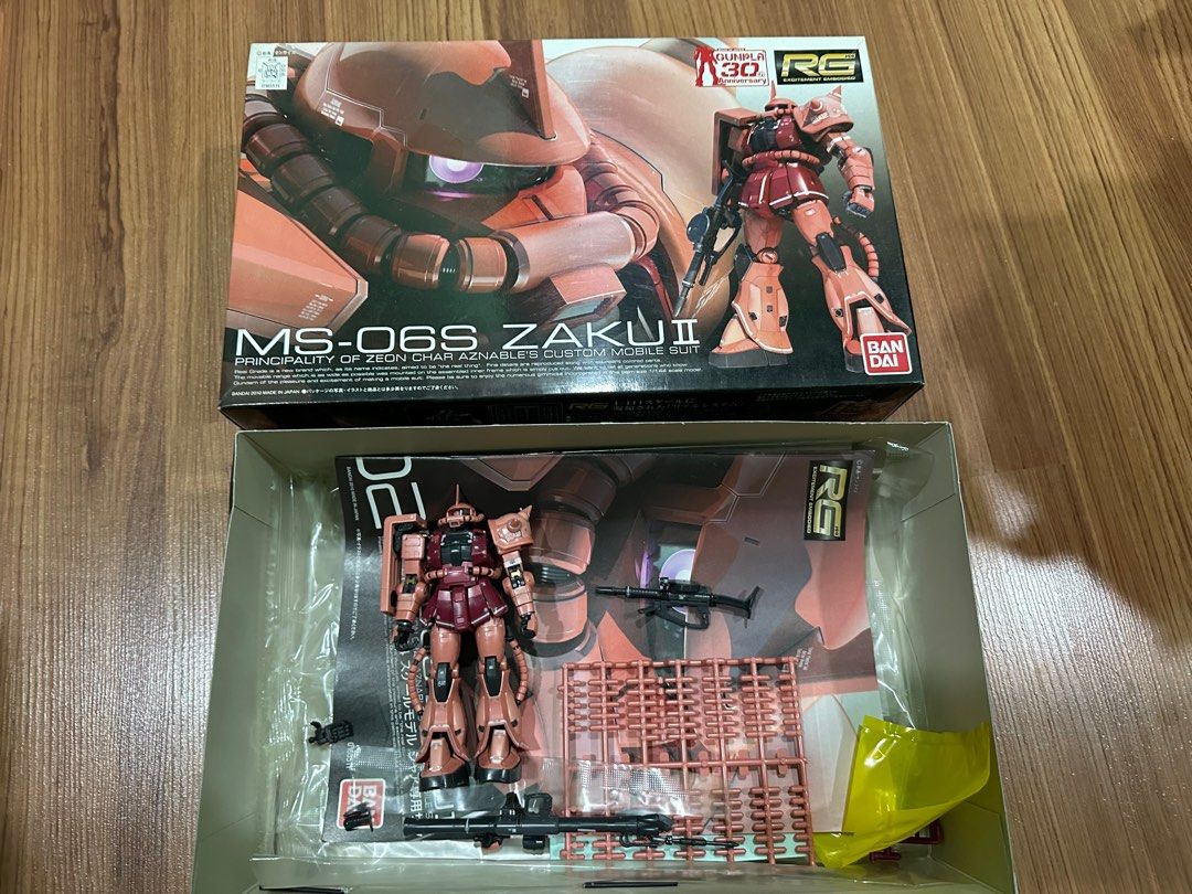 bandai rg zaku 2 gundam, Hobbies & Toys, Toys & Games on Carousell