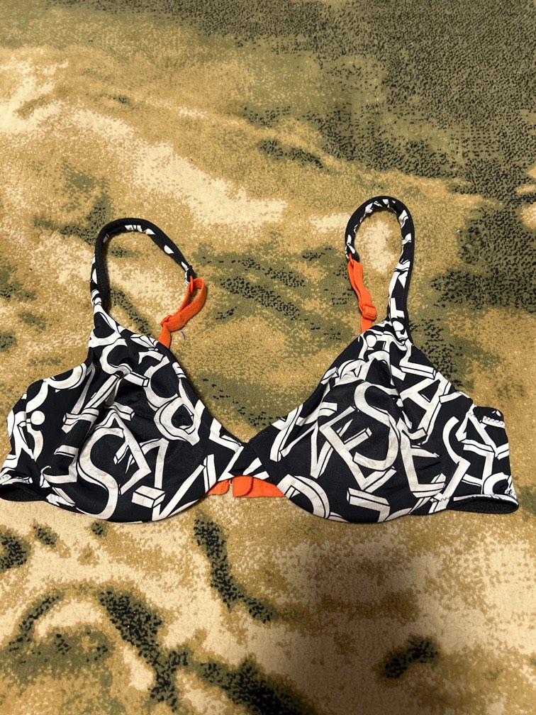 Branded Uw bra letters size 34B 2025, Women's Fashion, Undergarments ...