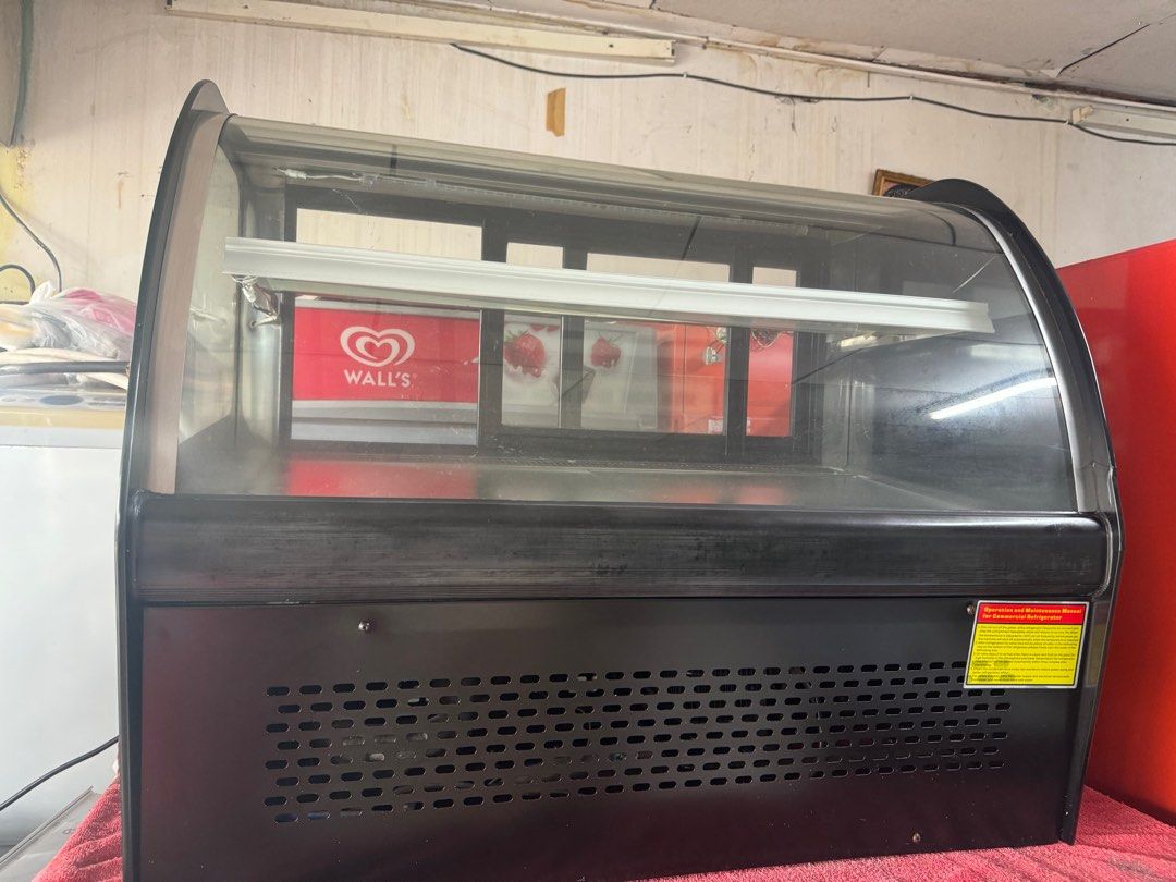 Counter chiller/ Table top Display chiller, Food & Drinks, Chilled ...