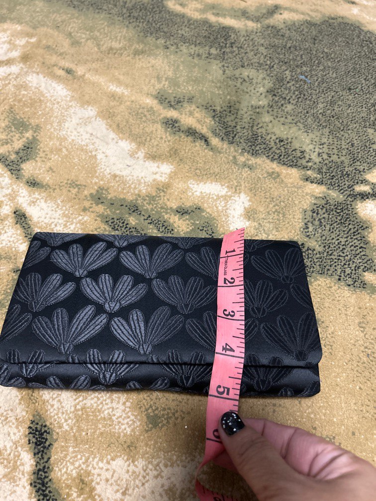 Formal long wallet black clutches 2025, Women's Fashion, Bags & Wallets ...