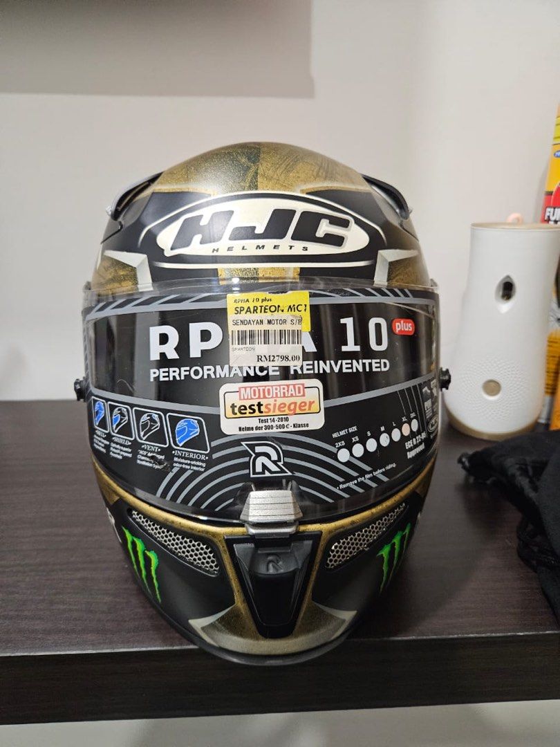HJC Helmet Full Face size XL (New), Motorbikes on Carousell