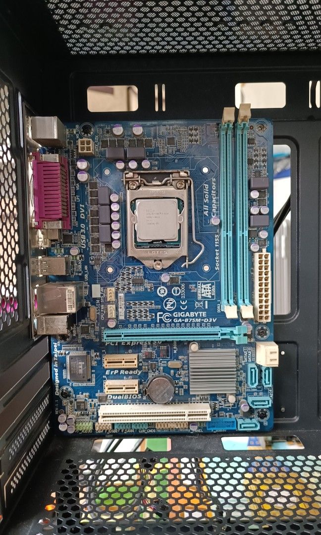 Intel/ AMD Desktop Cleaning + Thermal Paste or Assemble your pc ...
