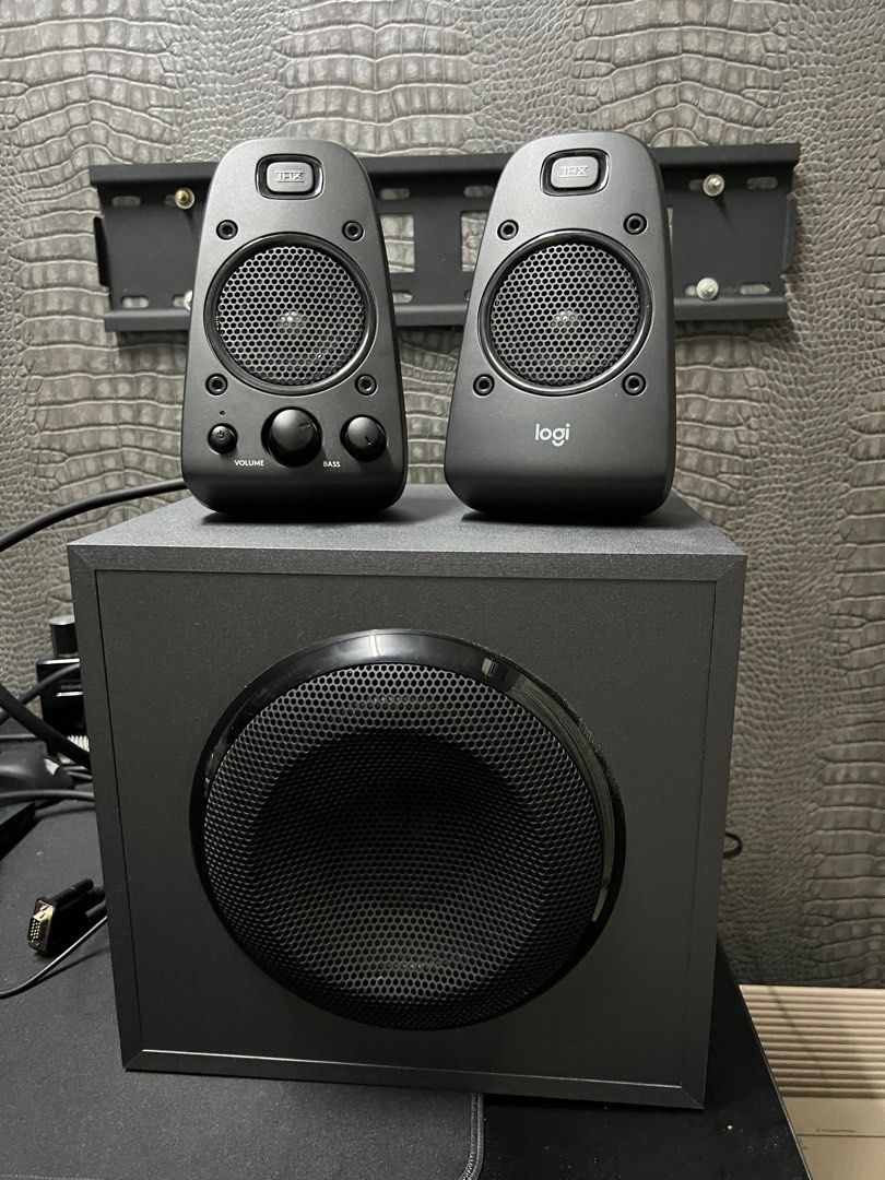 Logitech Z625 THX Speaker System with Subwoofer, Audio, Soundbars ...