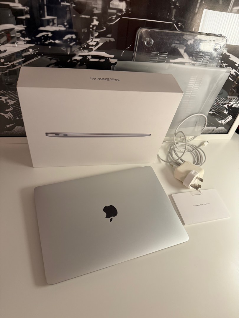 MacBook Air M1 Silver 256GB 91%BH, Computers & Tech, Laptops ...