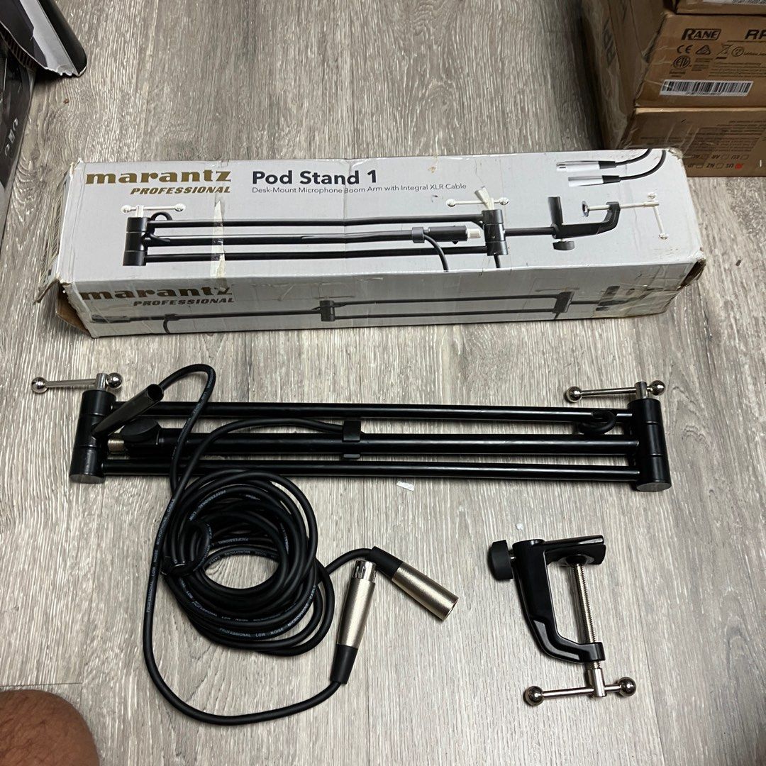 Marantz Pod Stand 1 USB Condenser Microphone with Broadcast Stand and ...