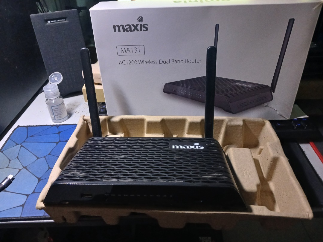 Maxis Aminia MA131 AC1200 Wireless Dual Band Router, Computers & Tech ...