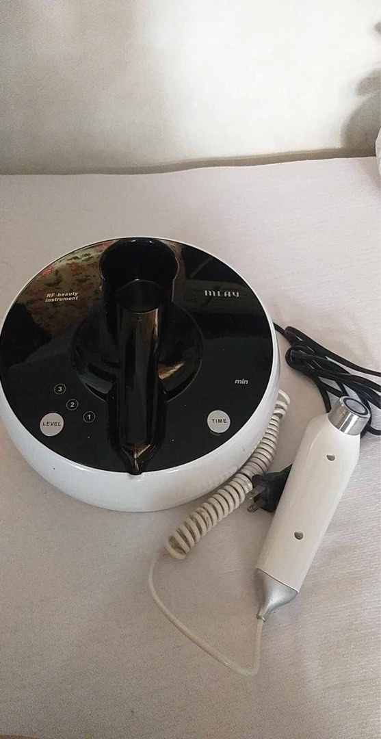 MLAY RF Radio Frequency Facial And Body Skin Tightening Machine, Beauty ... MLAY RF Radio Frequency Facial And Body Skin Tightening Machine, Beauty ...