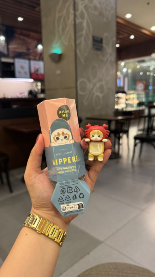 Mofusand Secret Crab Meow Hipper, Hobbies & Toys, Toys & Games on Carousell