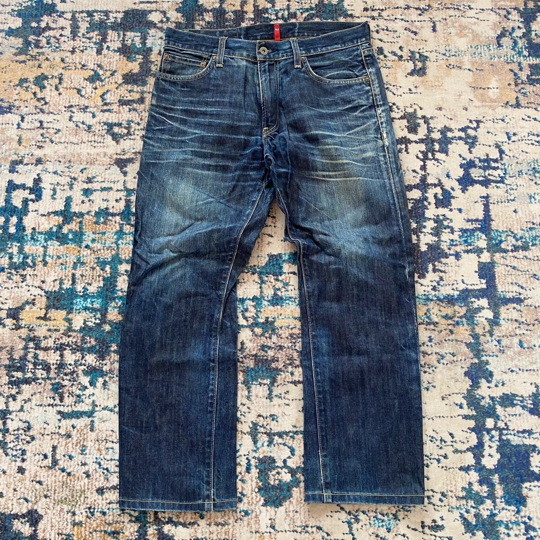 Uniqlo Jeans S002 Bermisai Elok rm40, Men's Fashion, Bottoms, Jeans on ...