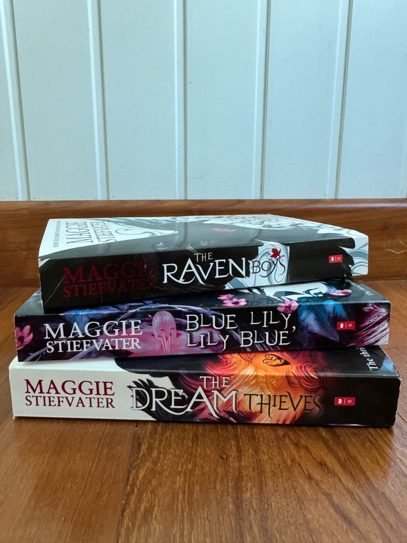 YA ENGLISH NOVELS - THE RAVEN BOYS (MAGGIE STIEFVATER), Hobbies & Toys ...