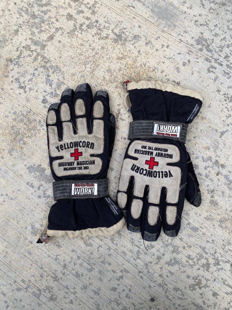Yellow corn glove, Men's Fashion, Watches & Accessories, Gloves on ...