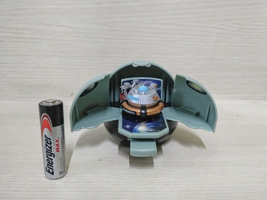 YUJIN CLASIC THUNDERBIRDS 5 TB5, Hobbies & Toys, Toys & Games on Carousell