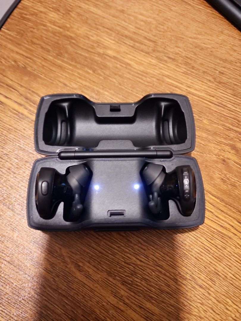 Bose Sound sport First Gen, Audio, Earphones on Carousell