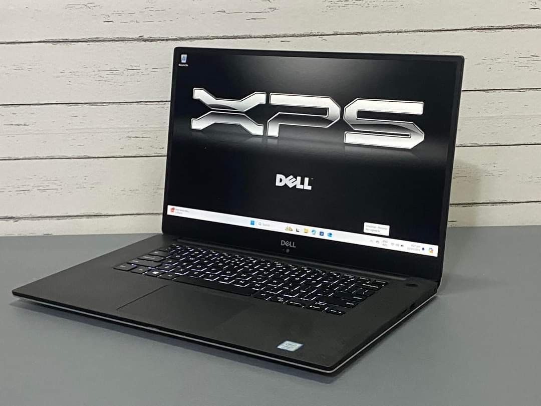 DELL XPS 15 i7 8TH GEN 32GB RAM 512 SSD NVIDIA GeFORCE GTX 1050 ti 4gb ...