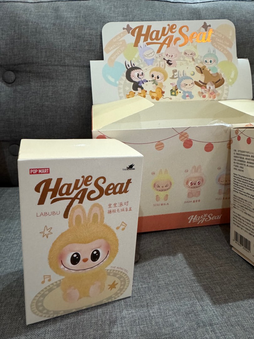 Labubu Have a seat - SISI - box opened at the bottom foil sealed ...