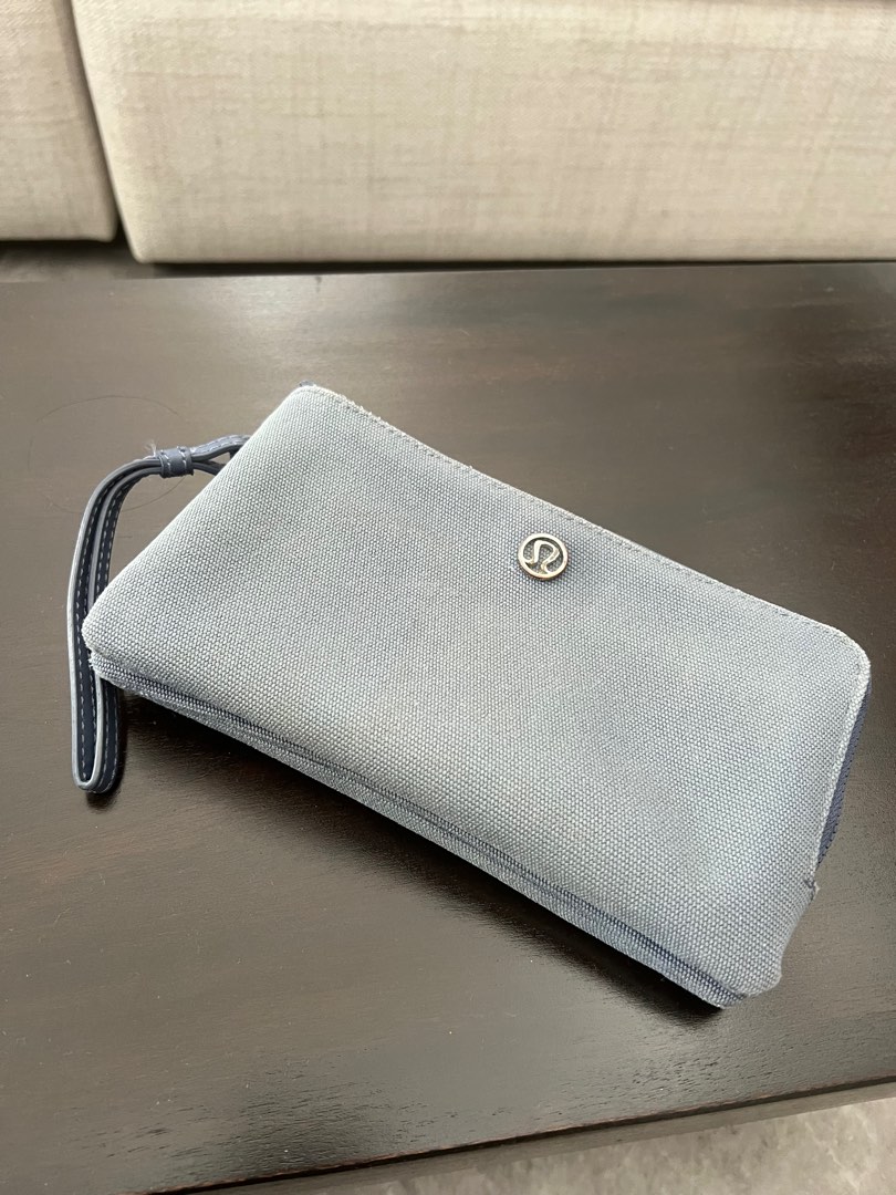 Lululemon Double Up Purple Pouch, Men's Fashion, Bags, Belt bags ...