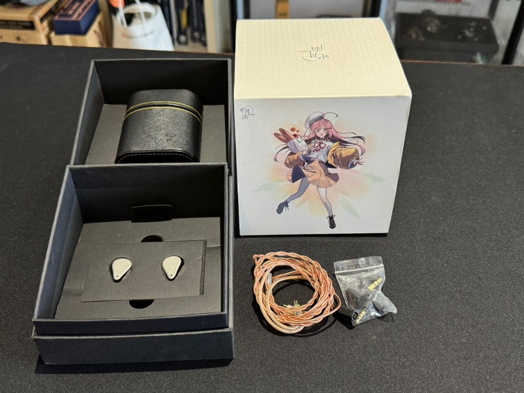 Moondrop Variation 2EST+2BA+1DD Tribrid IEM Mirai Audio, Audio ...